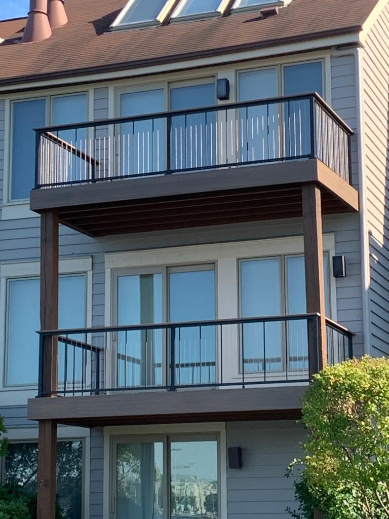 Westbury Railing & Wolf Decking | American Cedar